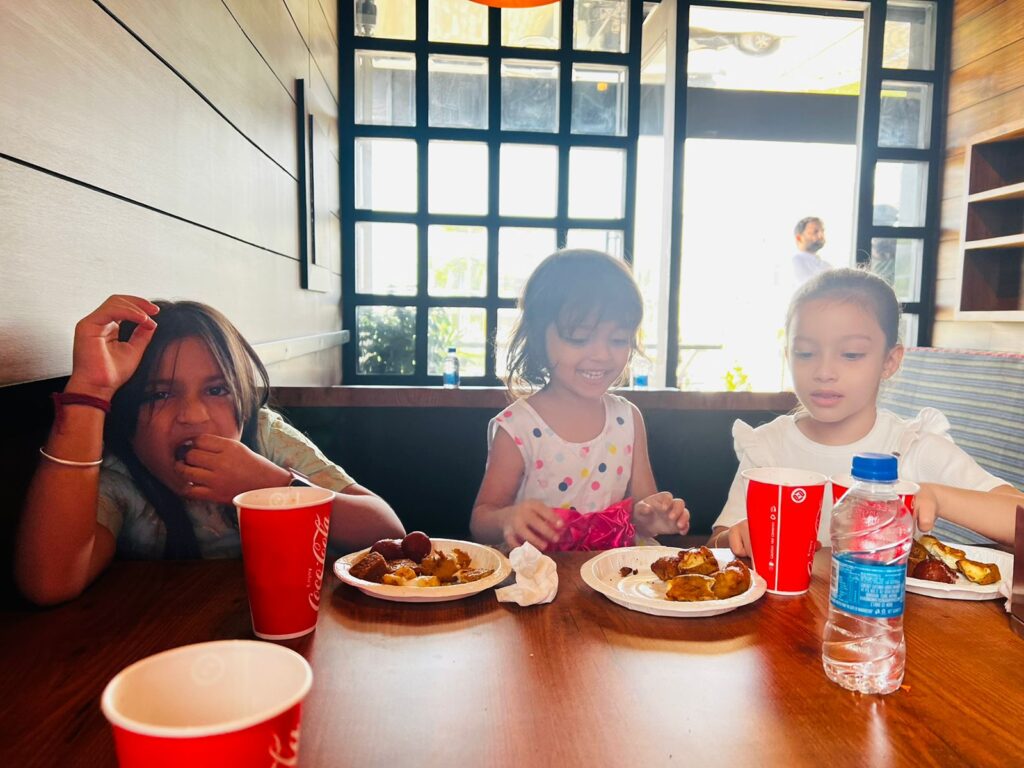 O'Chicken India Restaurant Images Gallery / Pics / Videos